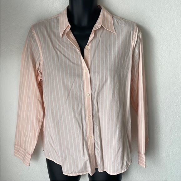 Ralph Lauren | Tops | Ralph Lauren Preppy Button Up | Poshmark